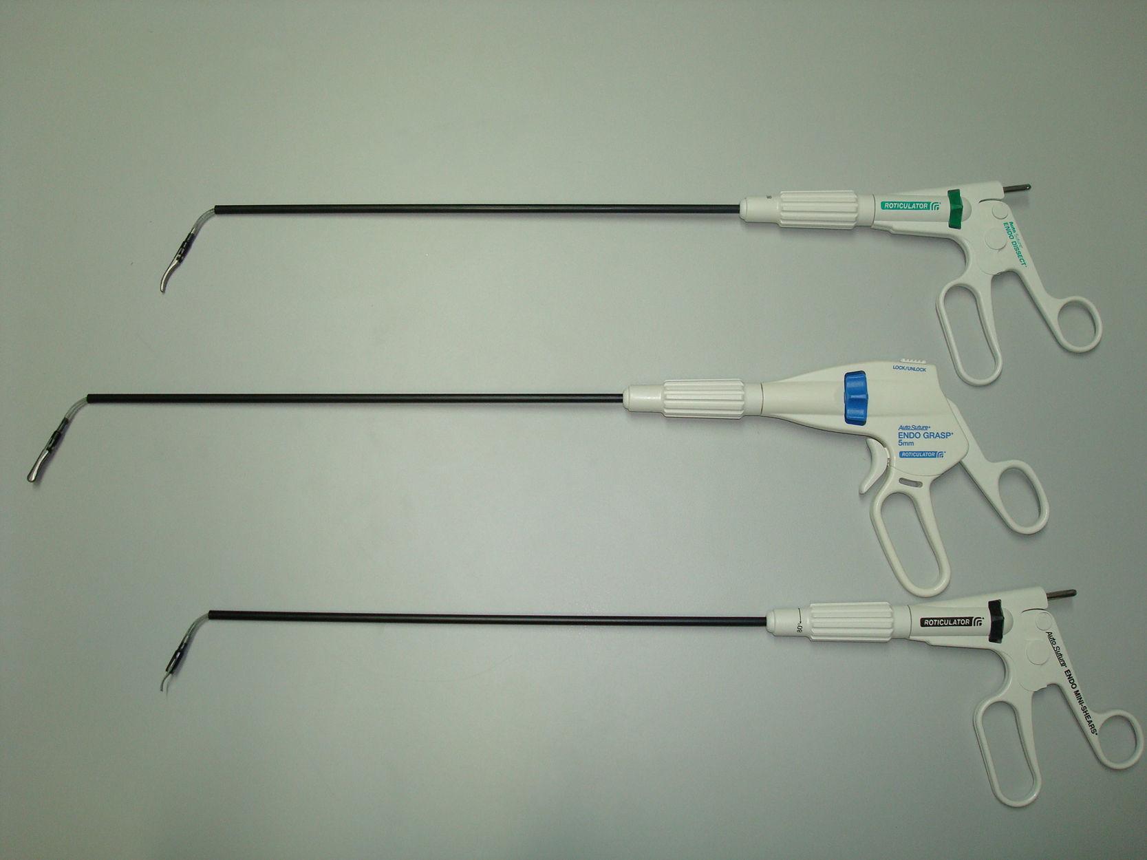 Apendicectomía laparoscópica mediante incisión única transumbilical ...